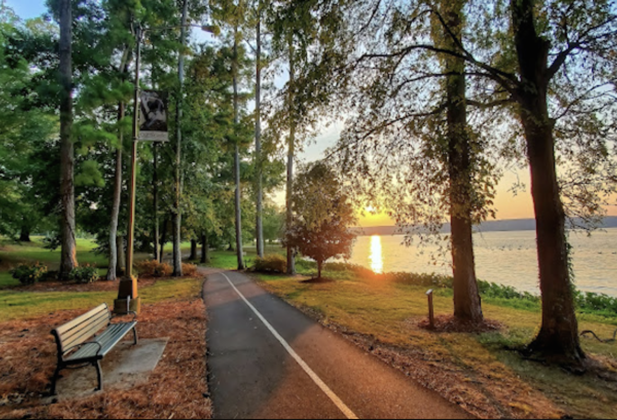 Sunset Drive Walking Trail named within the 25 trails in 2025 campaign ...